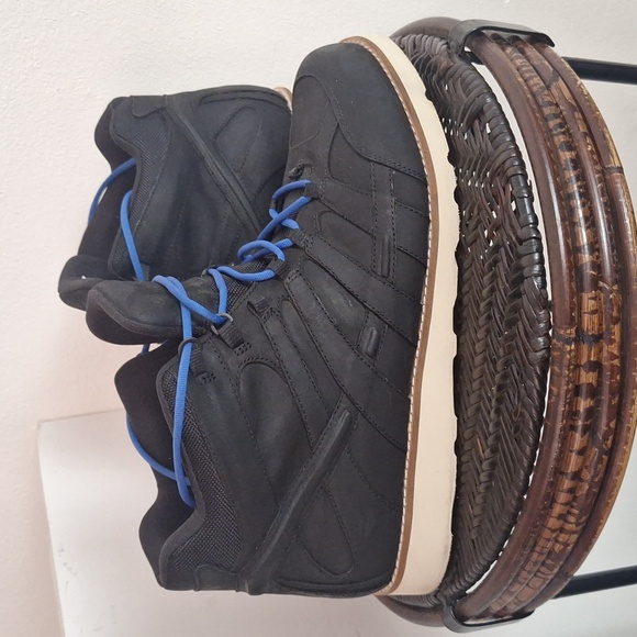 Merrell | Shoes | Merrell Moab 2 Mid Craft Black Leather Boot Vibram ...